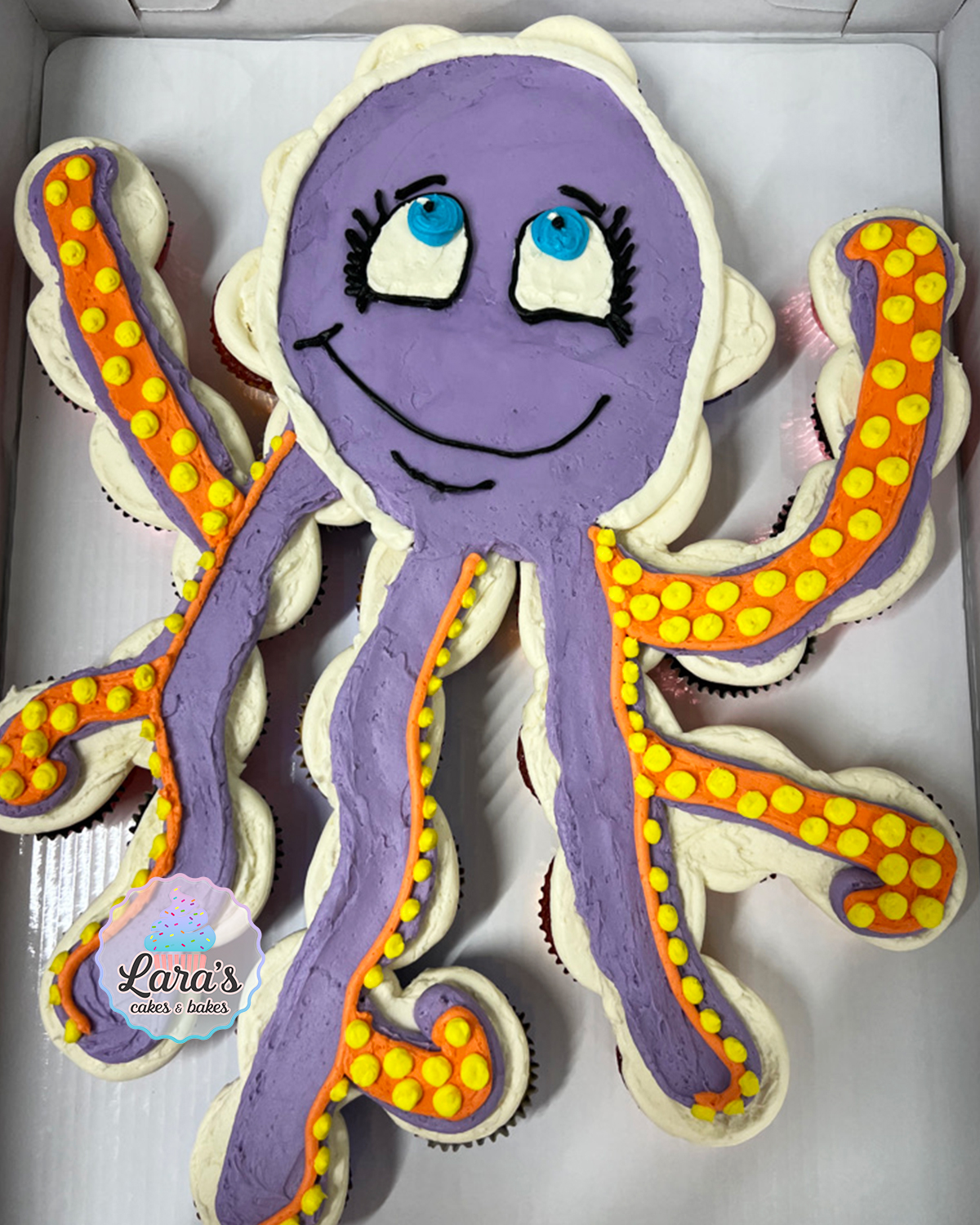 Lara’s Cakes & Bakes