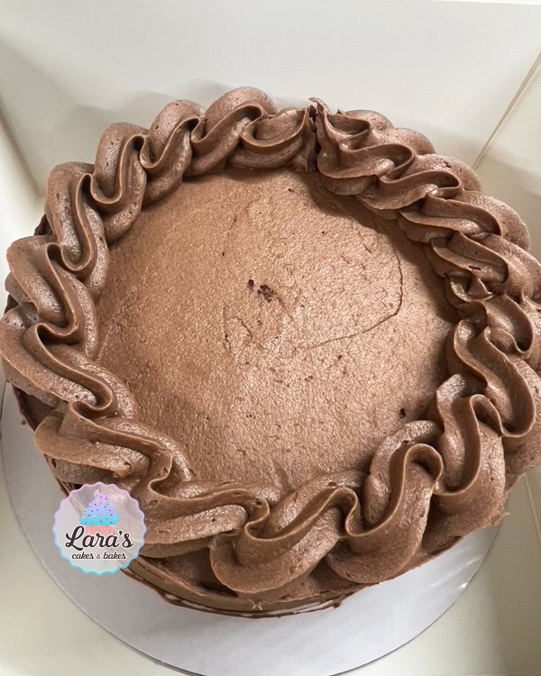 Lara’s Cakes & Bakes